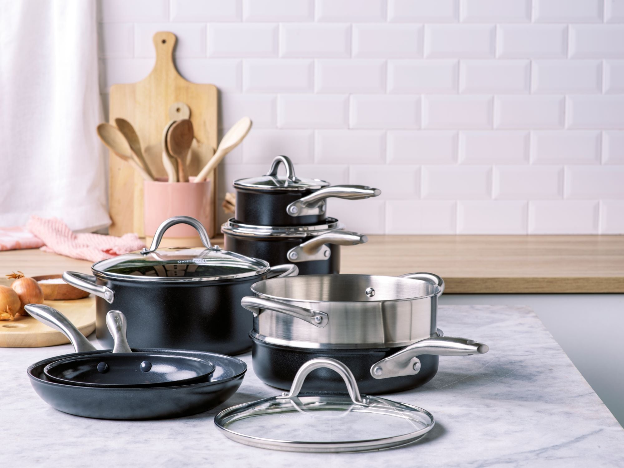 GreenPan Lima Midnight - Bekijk de Lima Midnight collectie van GreenPan – GreenPan NL